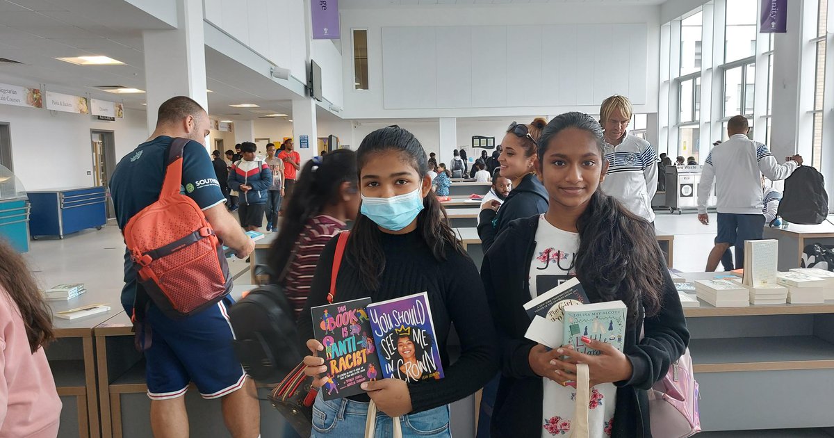 Young Readers Programme: Developing a love of reading in primary schools | National Literacy Trust