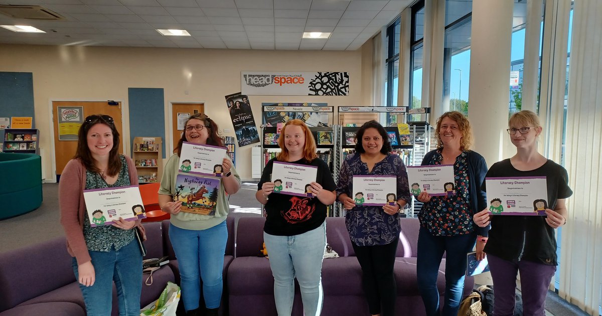 Volunteer | National Literacy Trust | National Literacy Trust