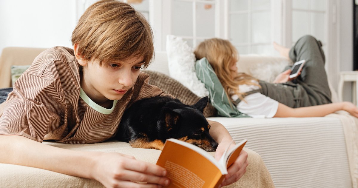 Take 10 to Read | National Literacy Trust